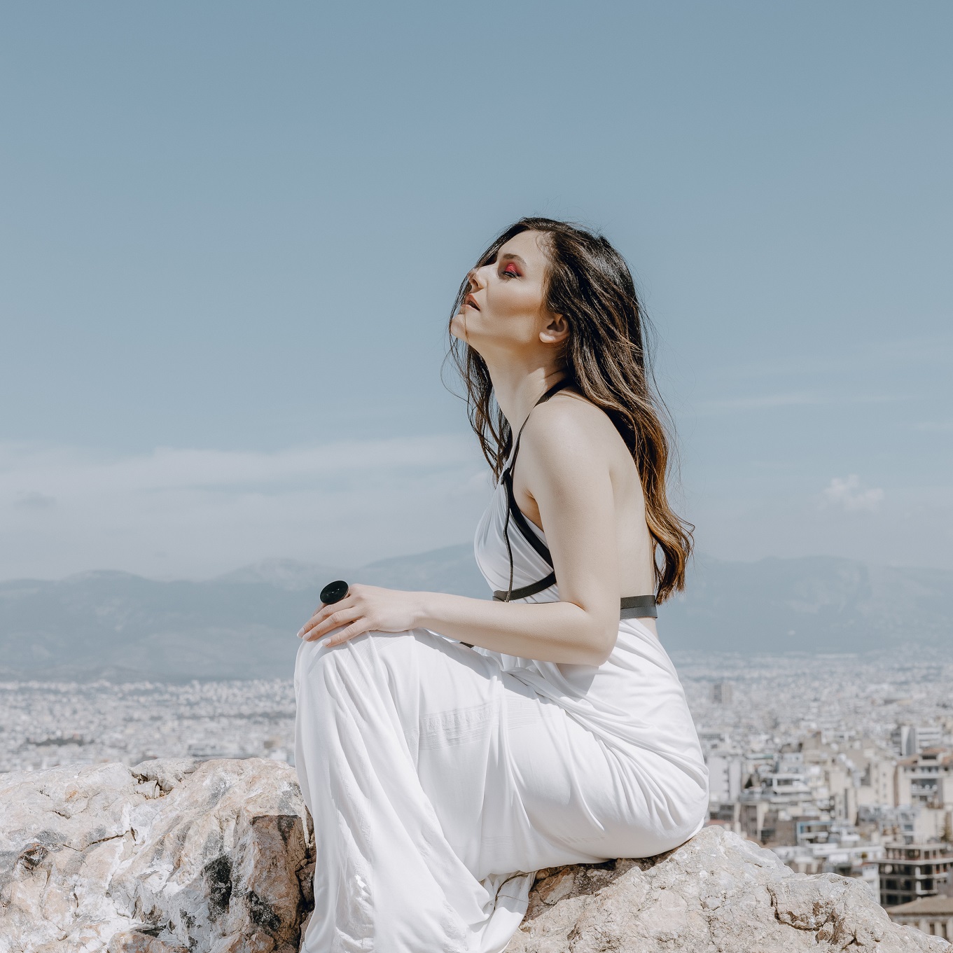 7: Η Αλεξάνδρα Κόνιακ ερμηνεύει Μίκη Θεοδωράκη | Νέος δίσκος | Empneusi ...